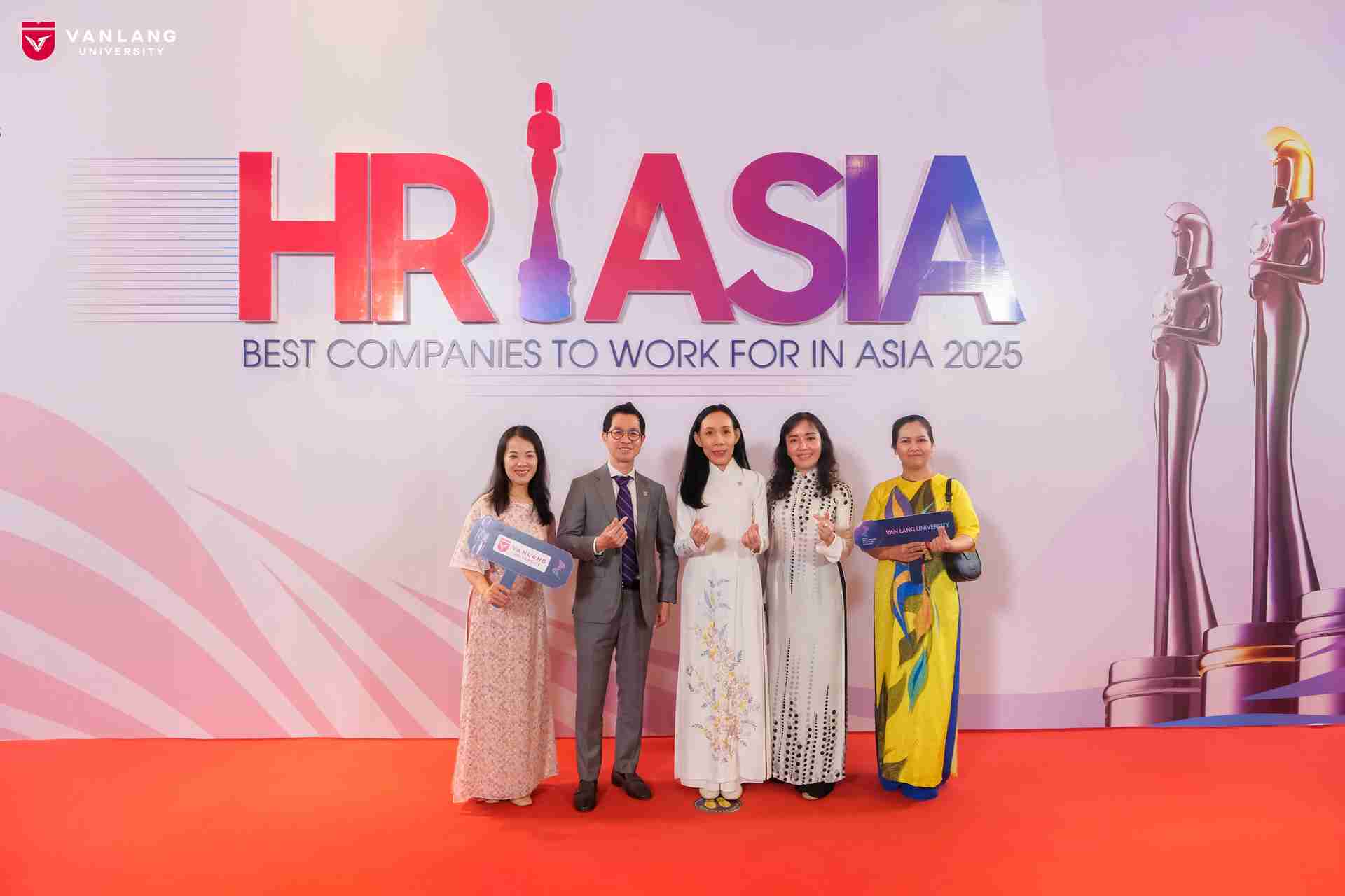 Trường Đại học Văn Lang - VLU | Van Lang University